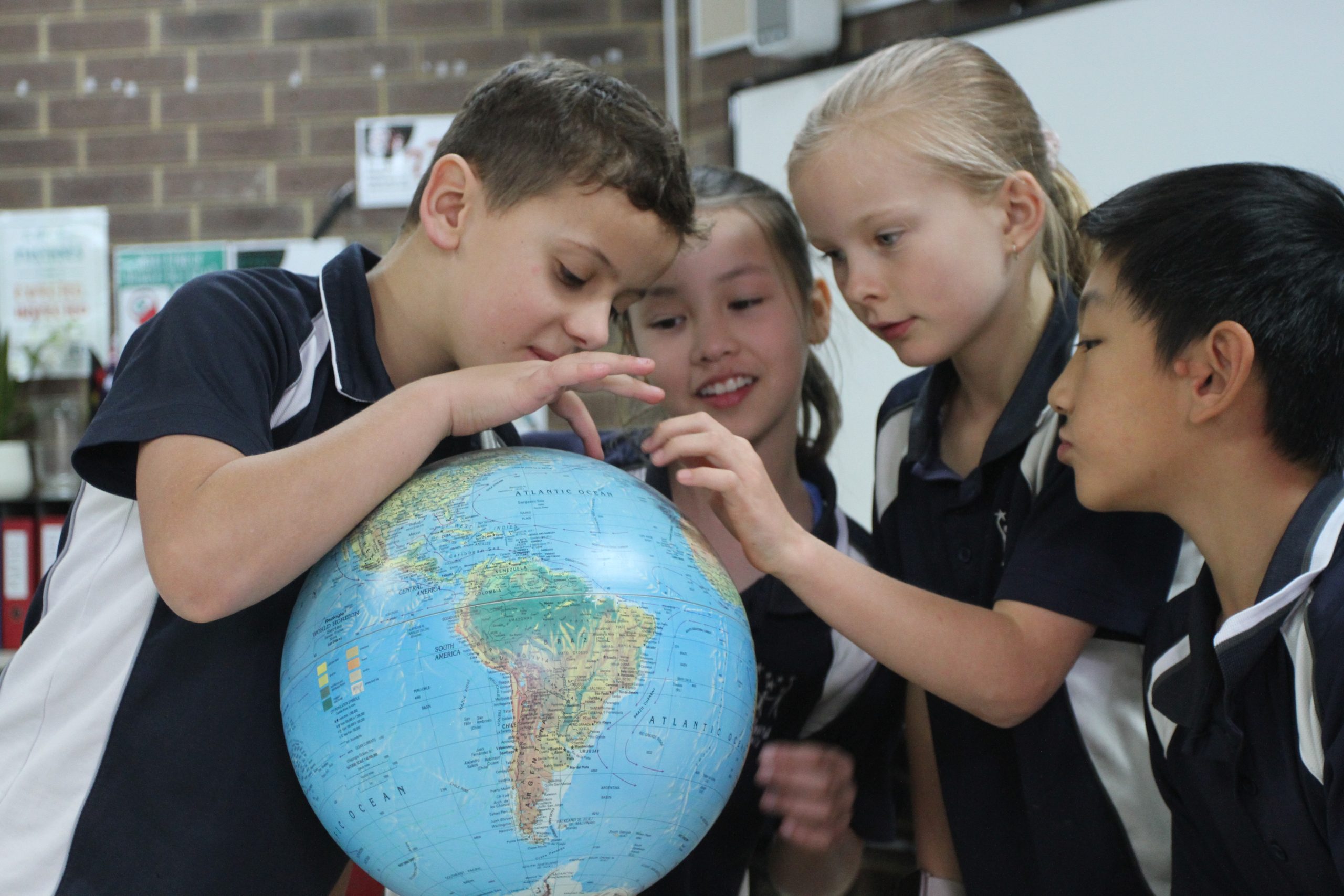 West Leeming Primary School - Enrolment